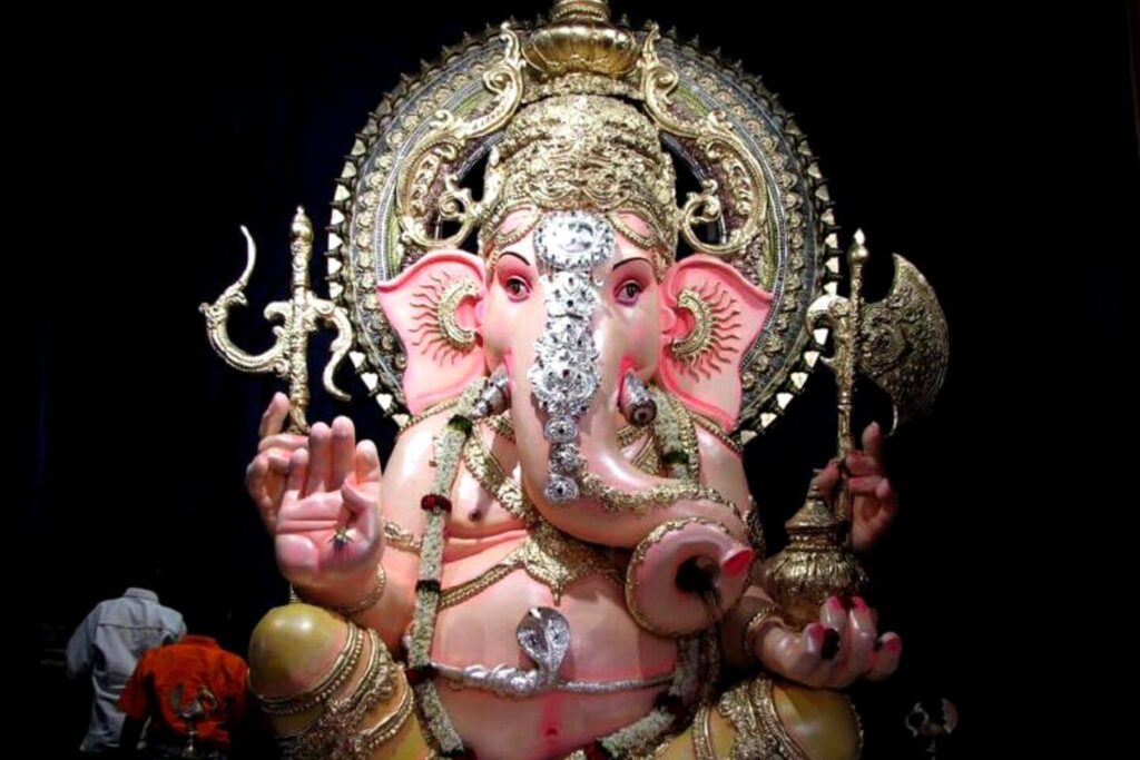 Famous Ganpati in Pune- Manache Ganpati List 2025 - Tribe CoLiving ...